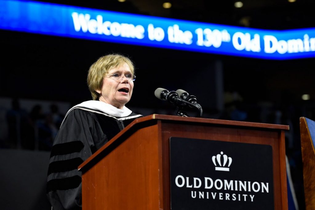Wells Fargo chair Betsy Duke resigns after Maxine Waters’ call for it ...